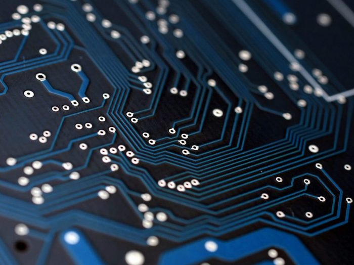 6 Common Materials Used in PCB Manufacturing - The Washington Note