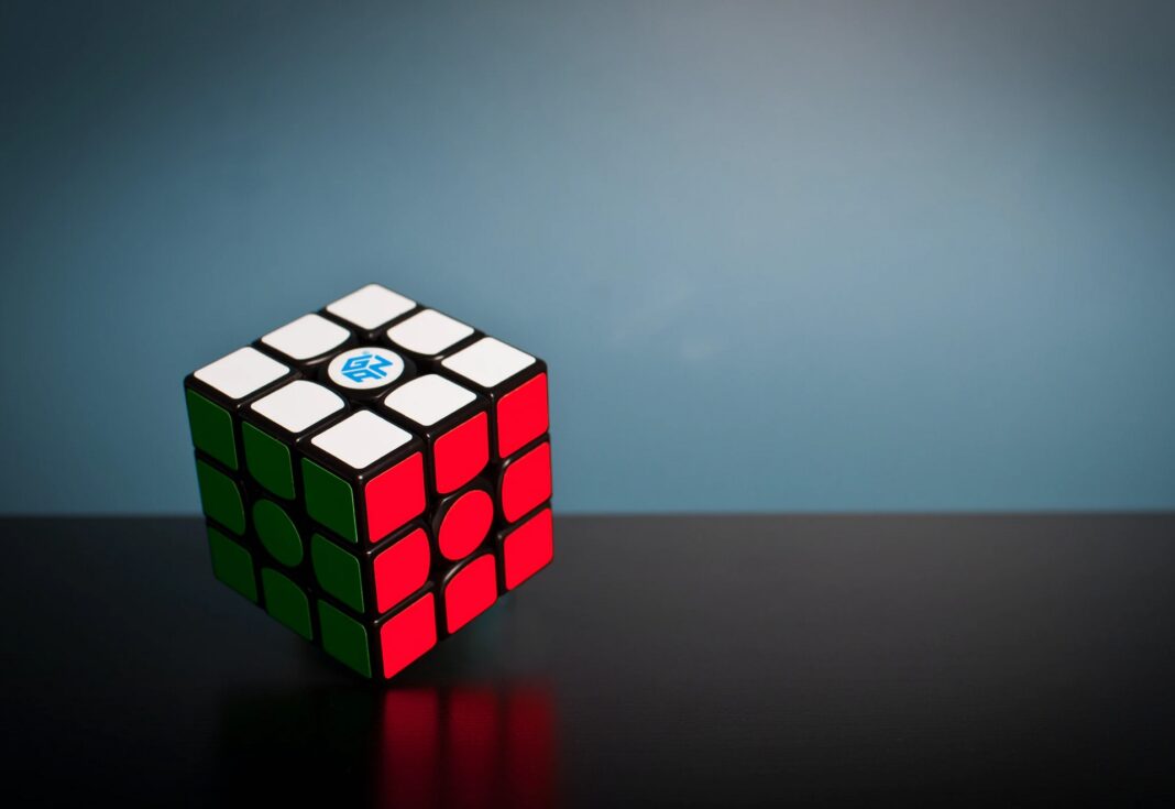 Magnetic VS Non-Magnetic Speed Cubes - Which Is Better? - The ...